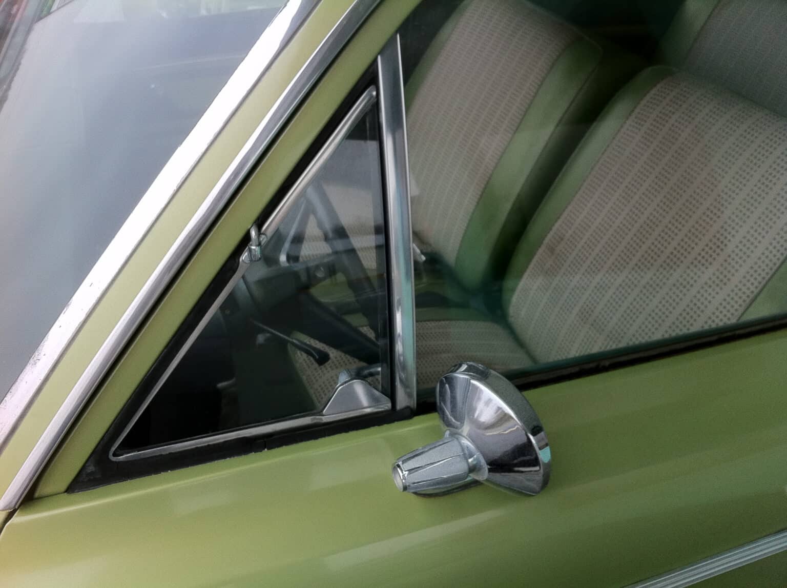 Quarter Glass Car Window